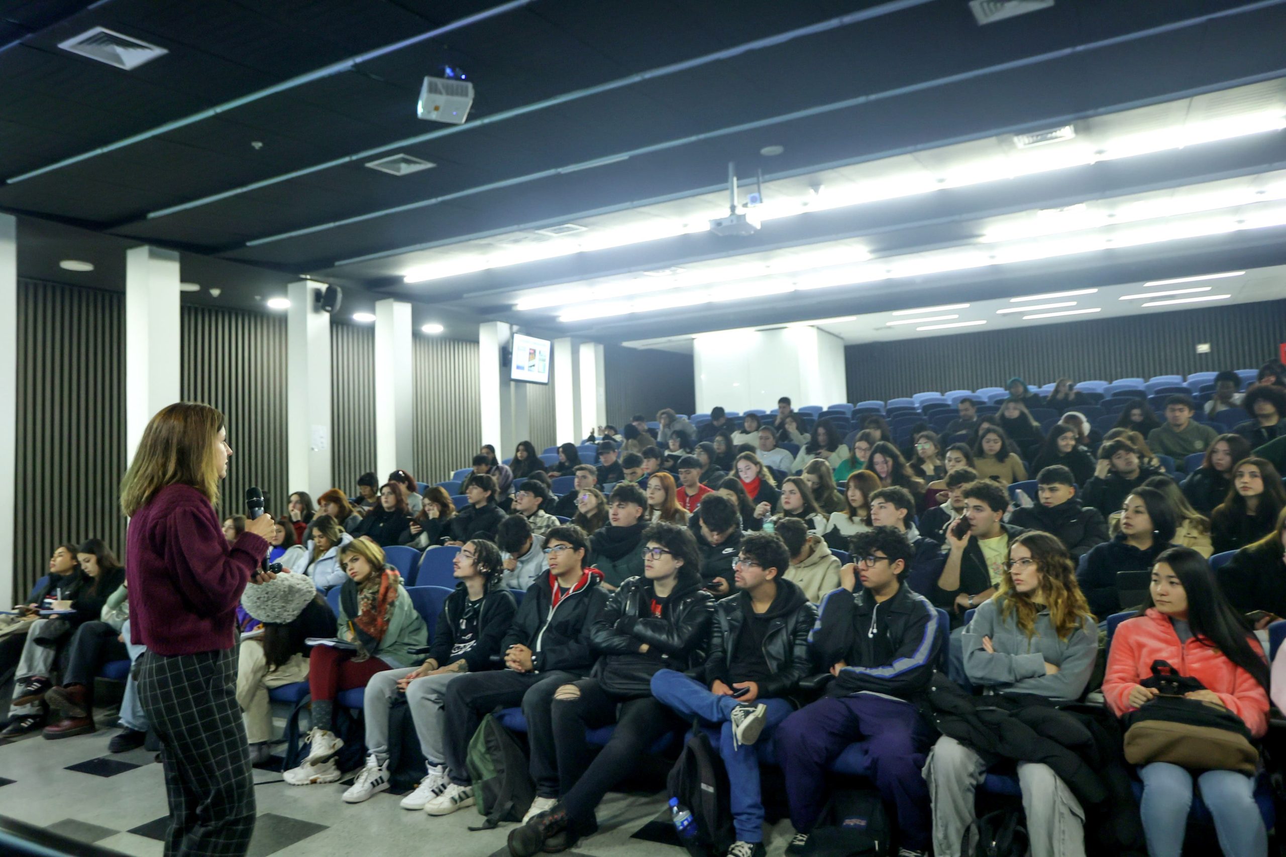Así fue la charla “Hacer periodismo en tiempos de cambios sociales” con ...